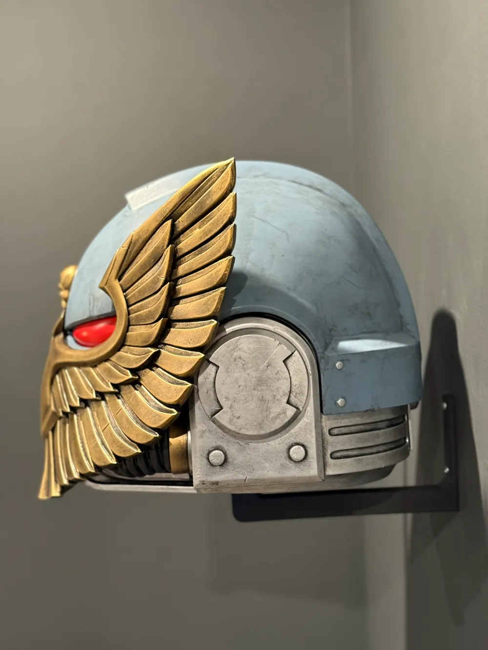 Modular Cosplay Helmet Wall Mount - Free 3D Print Model - MakerWorld