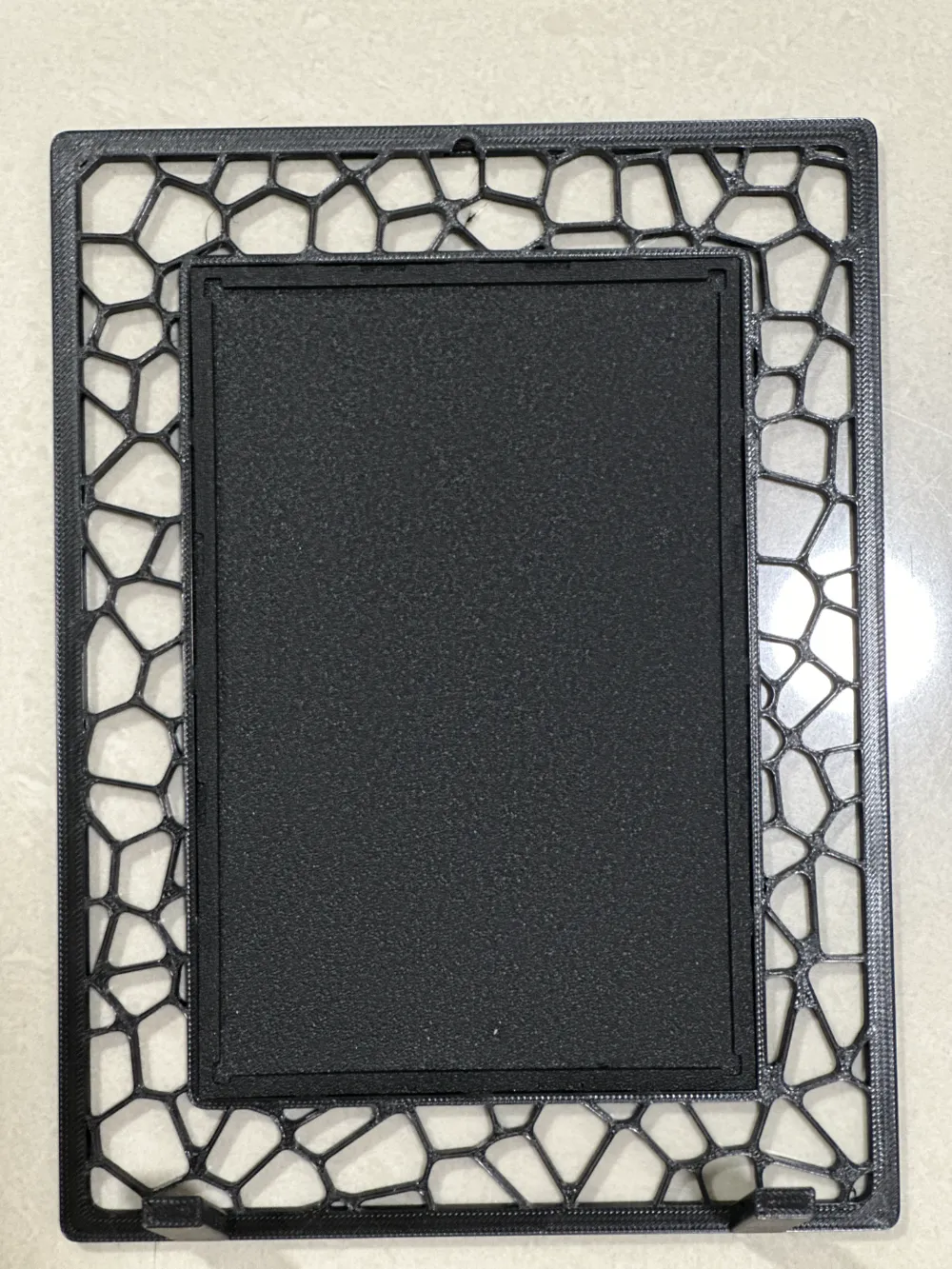 Parametric Customize Voronoi Photo / Picture Frame by yanshay - MakerWorld