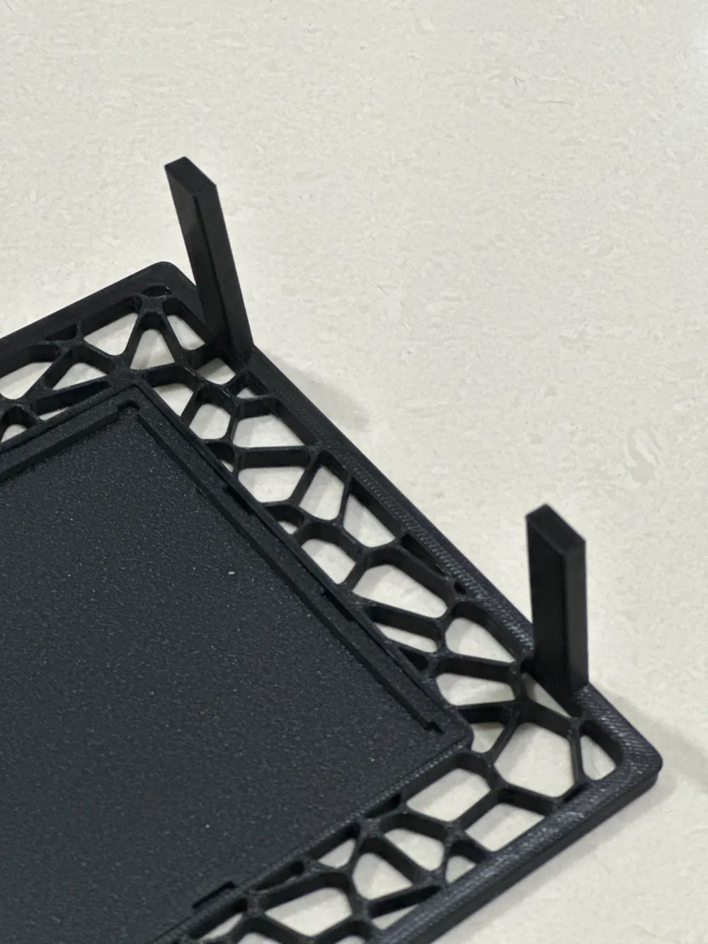 Parametric Customize Voronoi Photo / Picture Frame by yanshay - MakerWorld