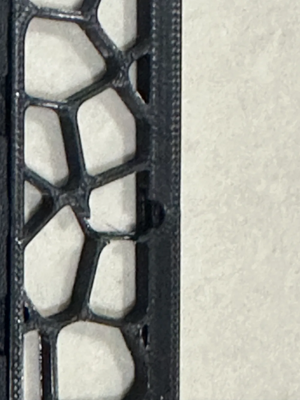 Parametric Customize Voronoi Photo / Picture Frame by yanshay - MakerWorld