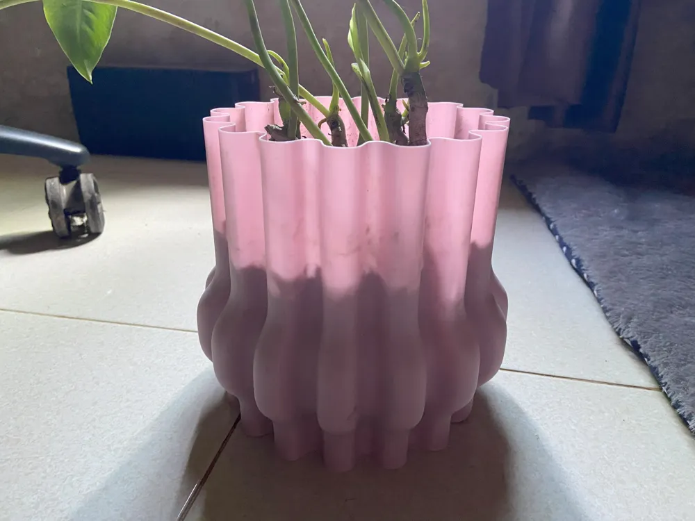 Geowave Planter – Modern Faceted Pot by Amri Khusaini MakerWorld ...