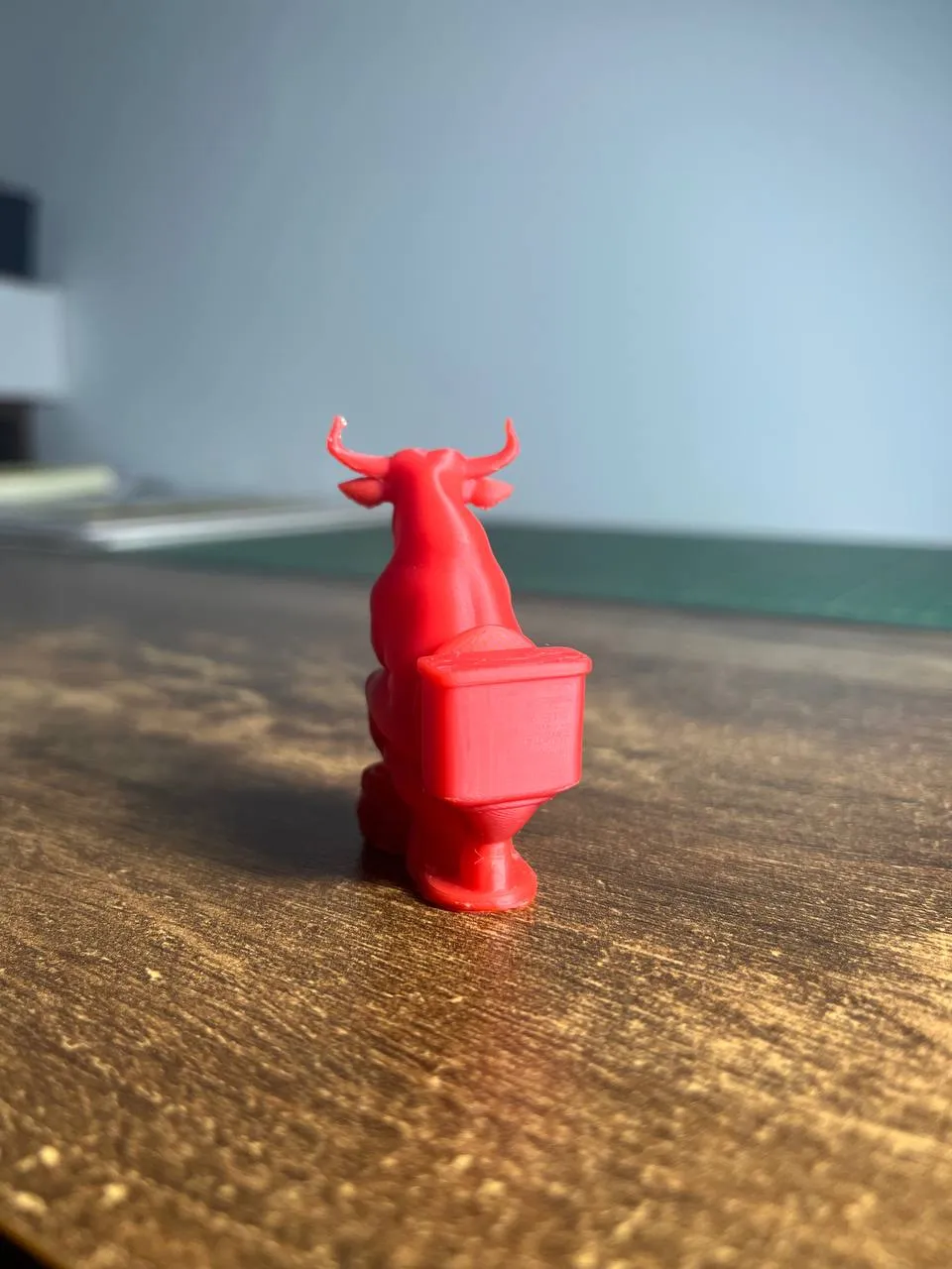Bull on toilet - Free 3D Print Model - MakerWorld