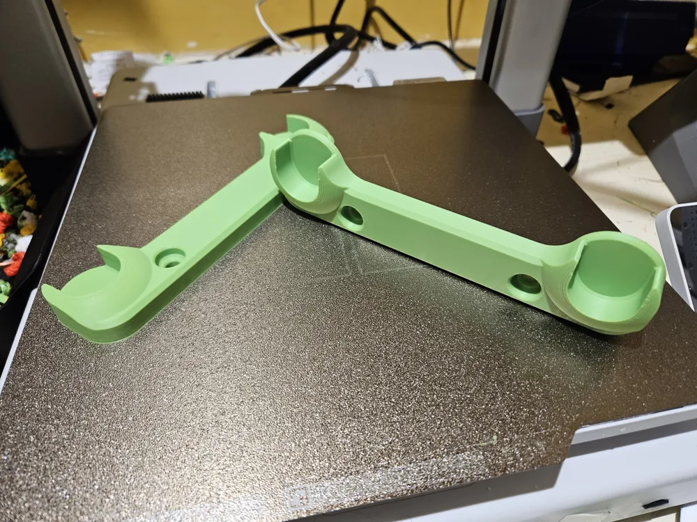 filament shelf bracket – Kostenloses 3D-Druckmodell – MakerWorld