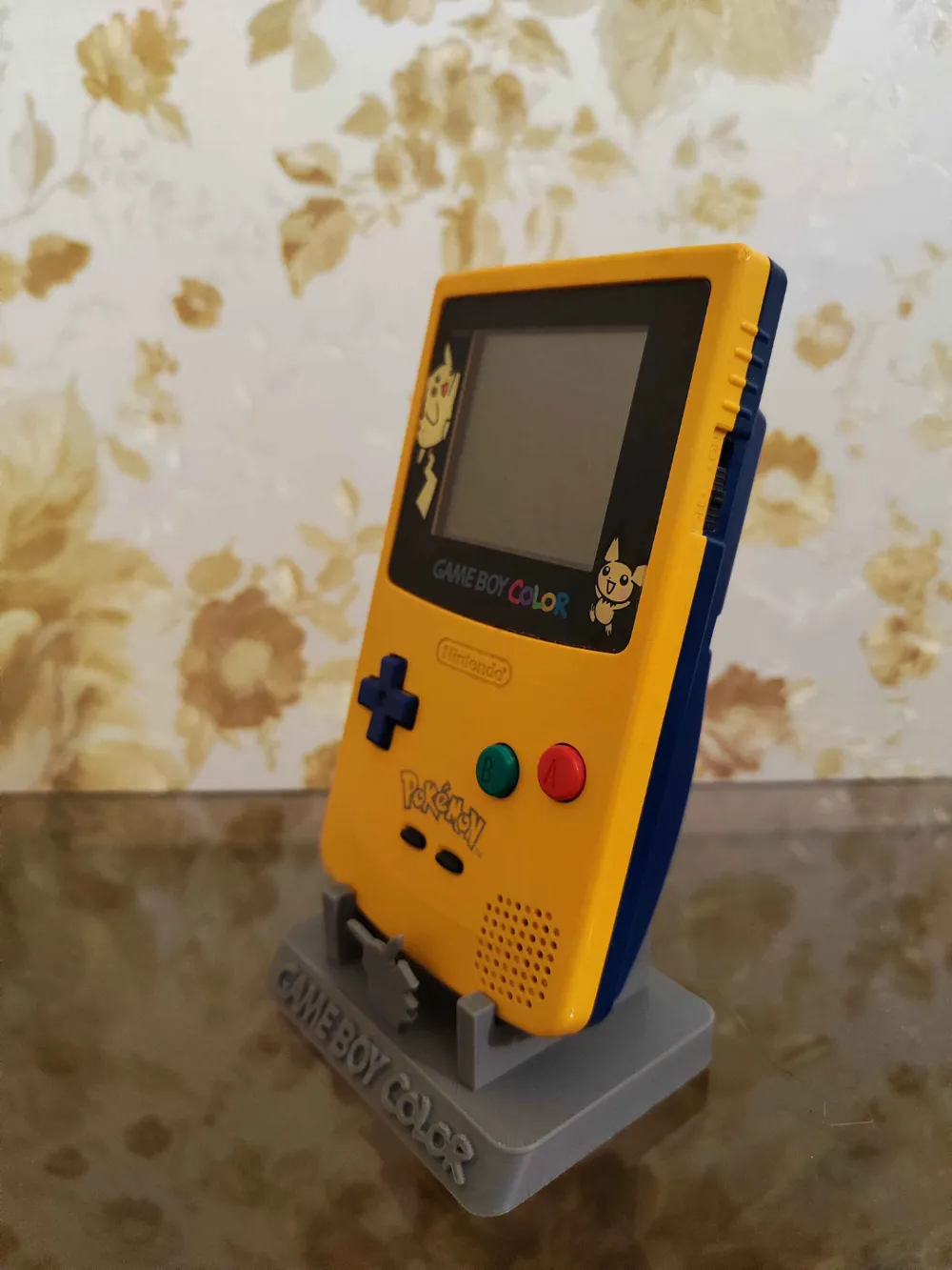 Game Boy Color display with Pikachu Remixed by xnekaun - MakerWorld