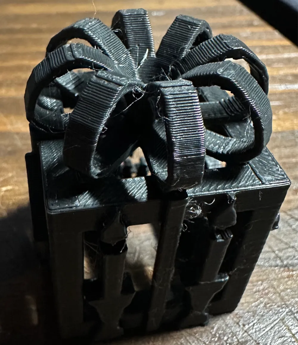 Christmas box by kiu-we - MakerWorld