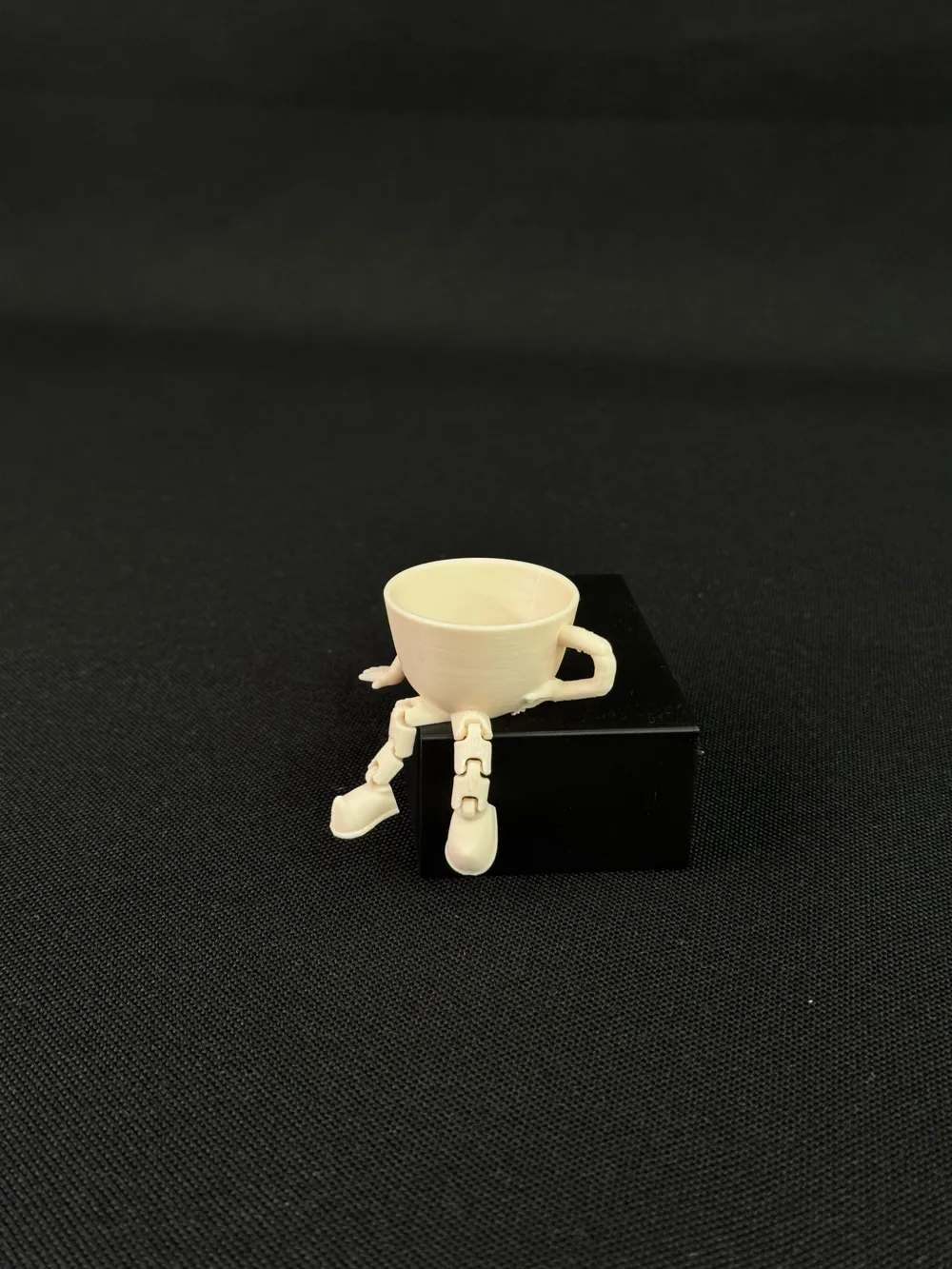 Articulated Flexi Coffee Cup Buddy Barista Gift by Ireality MakerWorld ...
