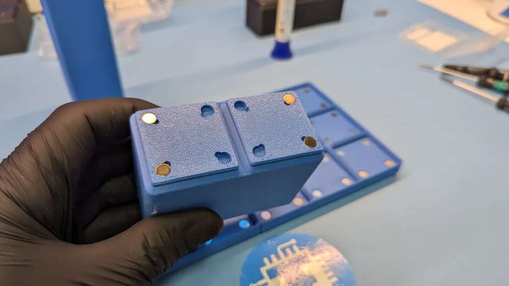 Pixel Pen Holder/Desktop Organizer - Gridfinity by Tinker.fun - MakerWorld