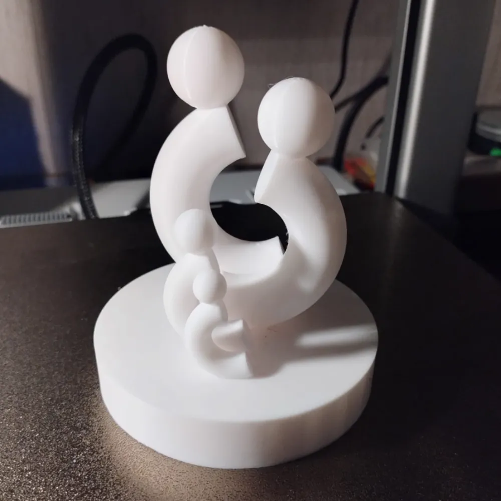 Modern Family Remixed by FIXX - MakerWorld