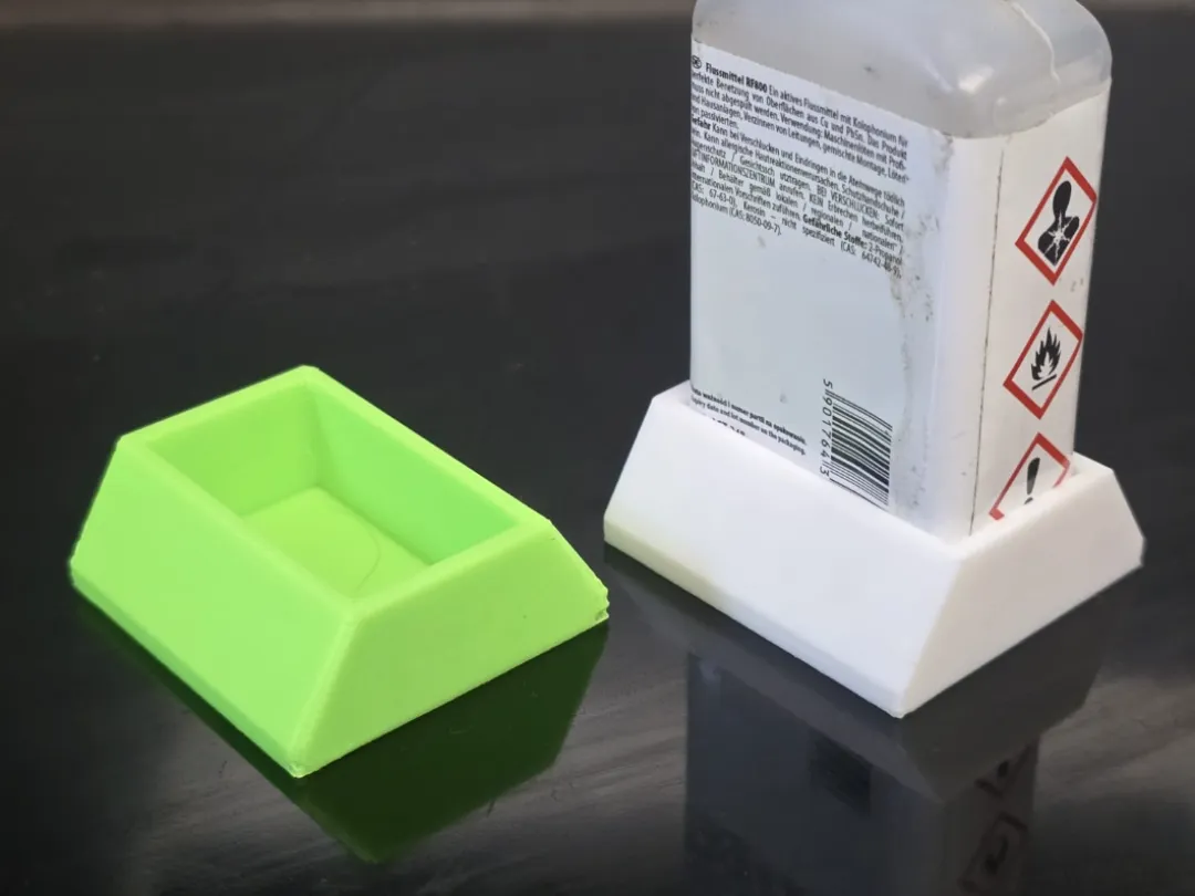 FLUX RF800 Bottle Stability Base - Free 3D Print Model - MakerWorld