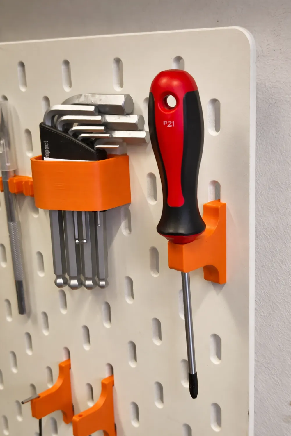 Screwdriver Holder for SKÅDIS Pegboard