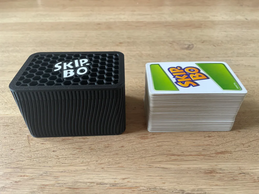 Skip-Bo Card Box by Maxime van Dooren - MakerWorld