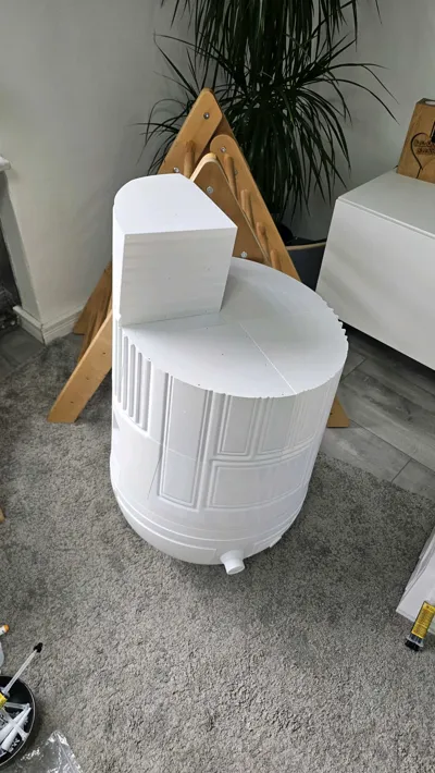 Life-Size STAR WARS R2D2 3D Model by Ryan @ TheMajinLab MakerWorld ...