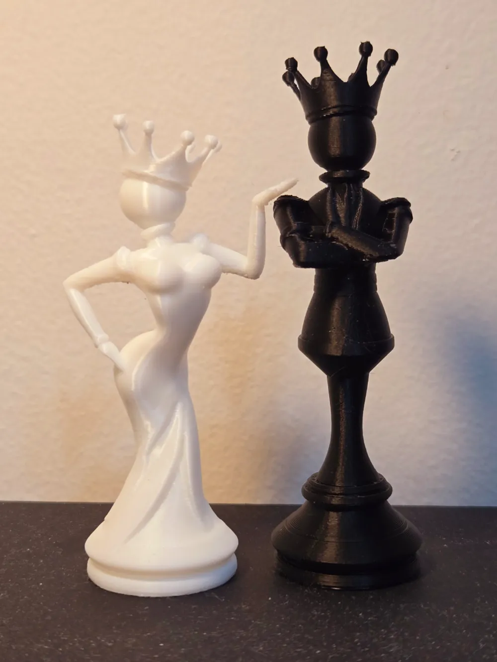Chess King Queen standing/Dancing couple pose by Vari217 MakerWorld ...