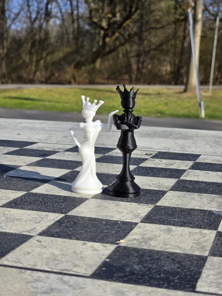 Chess King Queen standing/Dancing couple pose - Free 3D Print Model ...