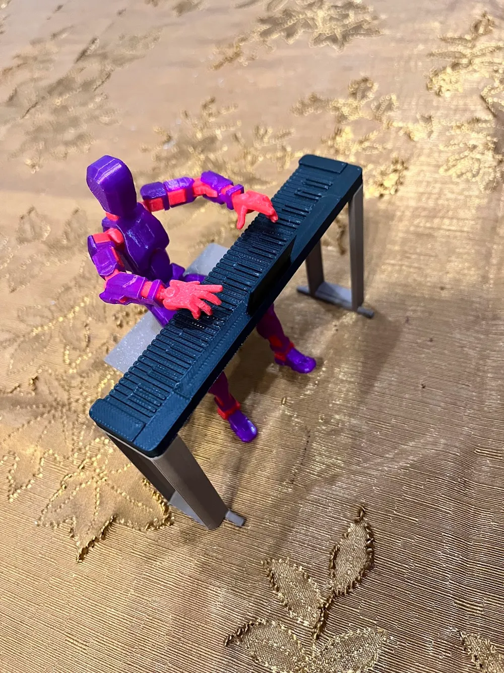 Dummy 13 Piano/Keyboard with Bench by Trazelman MakerWorld: Download ...