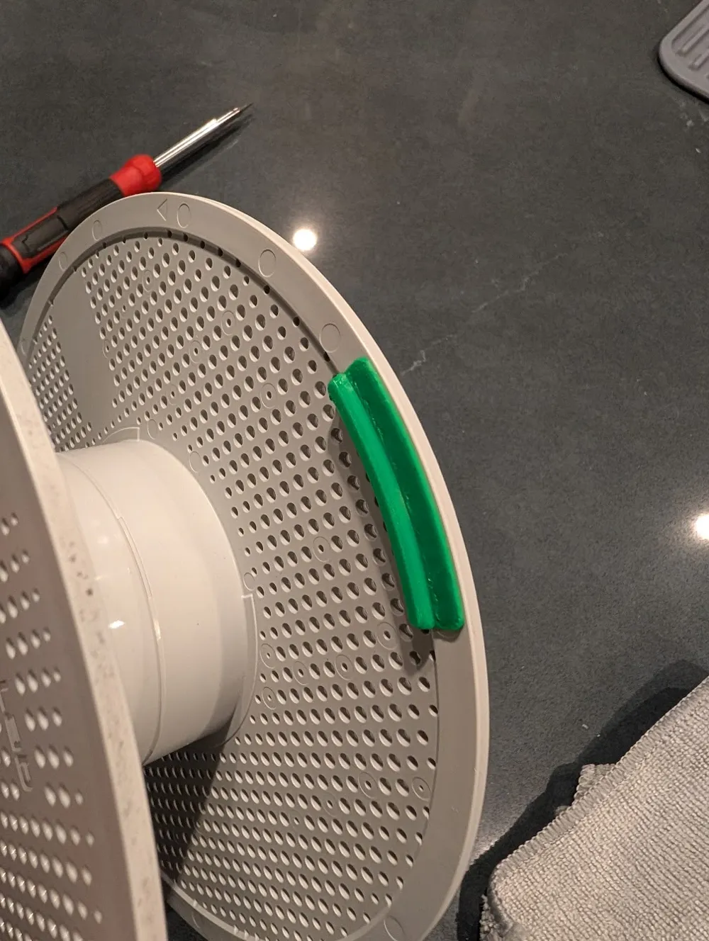 AMS2 Compatible Filament Clips by Jaxel MakerWorld: Download Free 3D Models