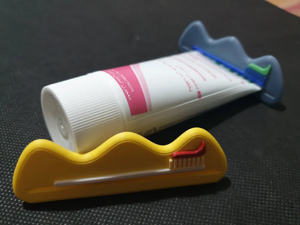 Ergonomic toothpaste squeezer by constantinost - MakerWorld