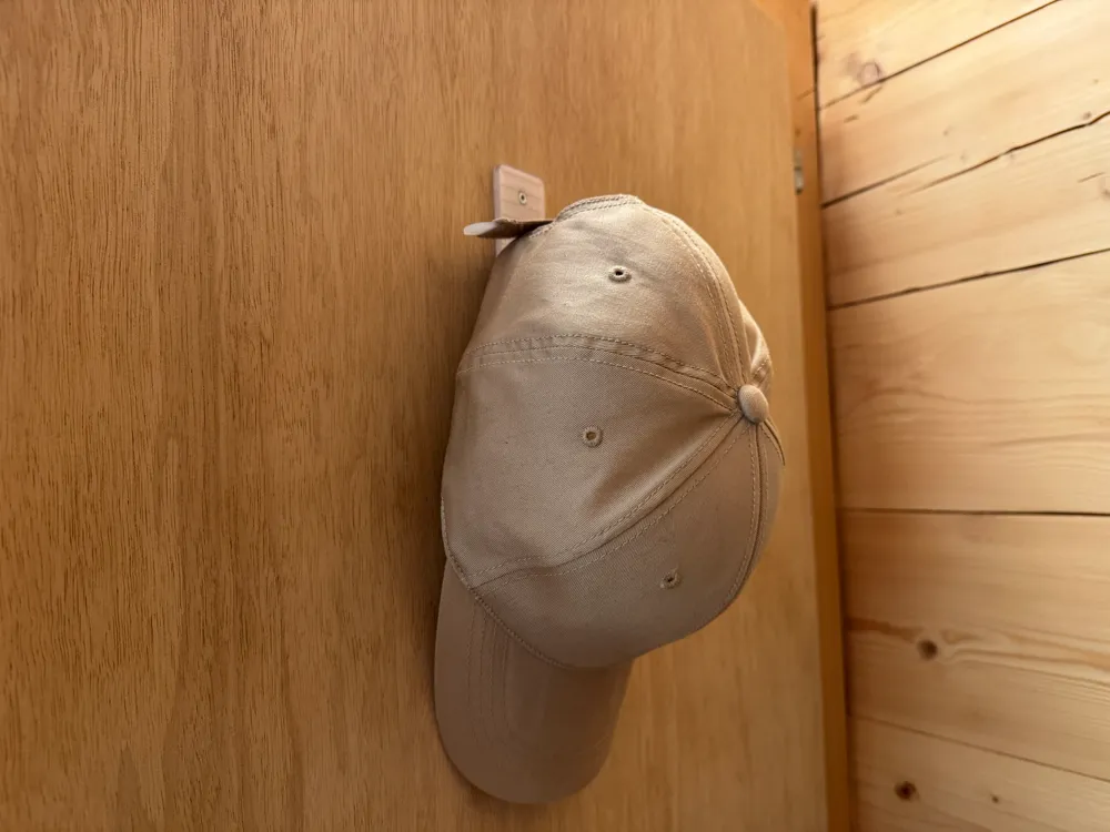 Cap hook by John Connor MakerWorld: Download Free 3D Models