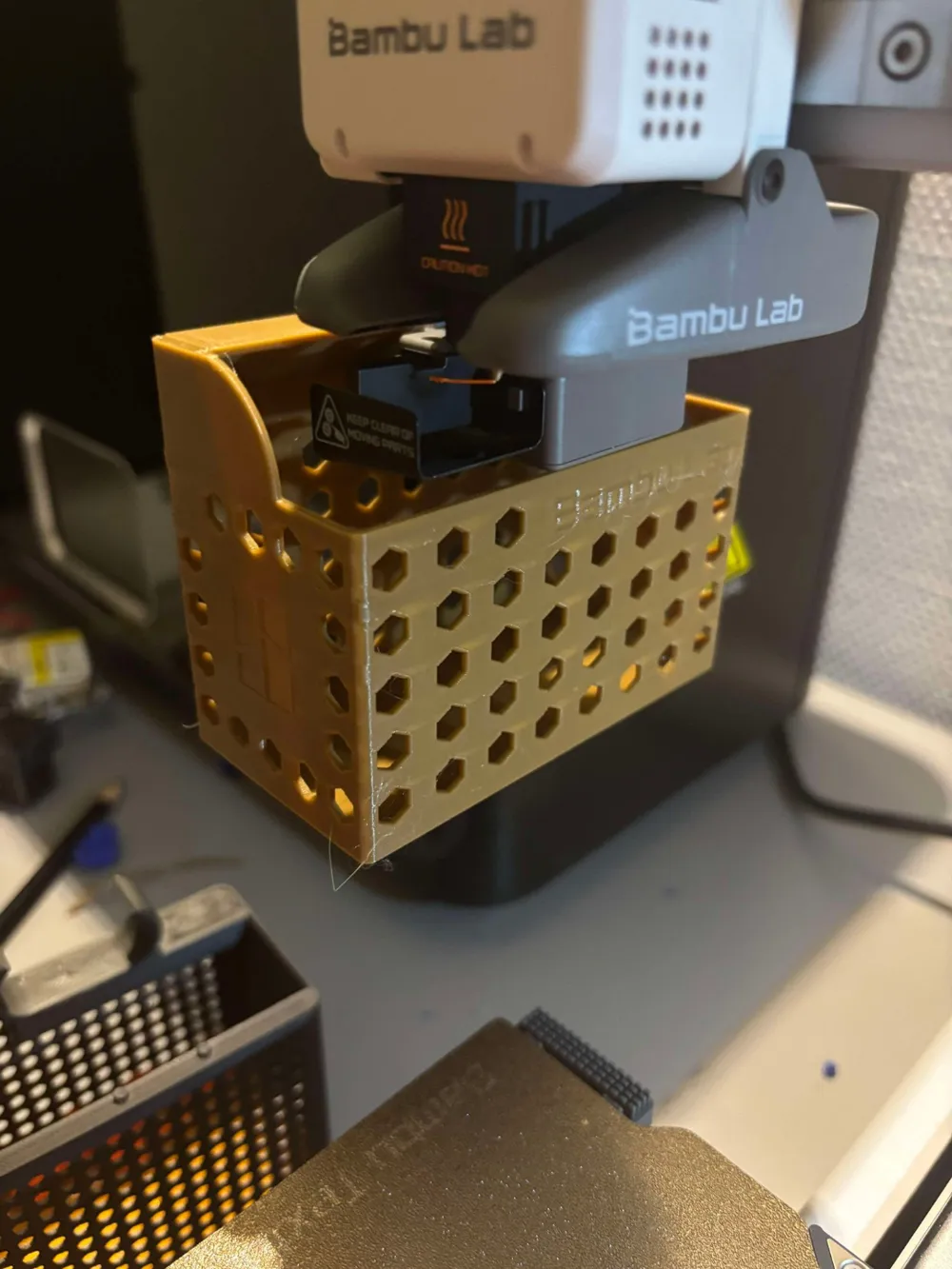 Bambu Lab A1 - A1 mini poop chute by Roy - MakerWorld