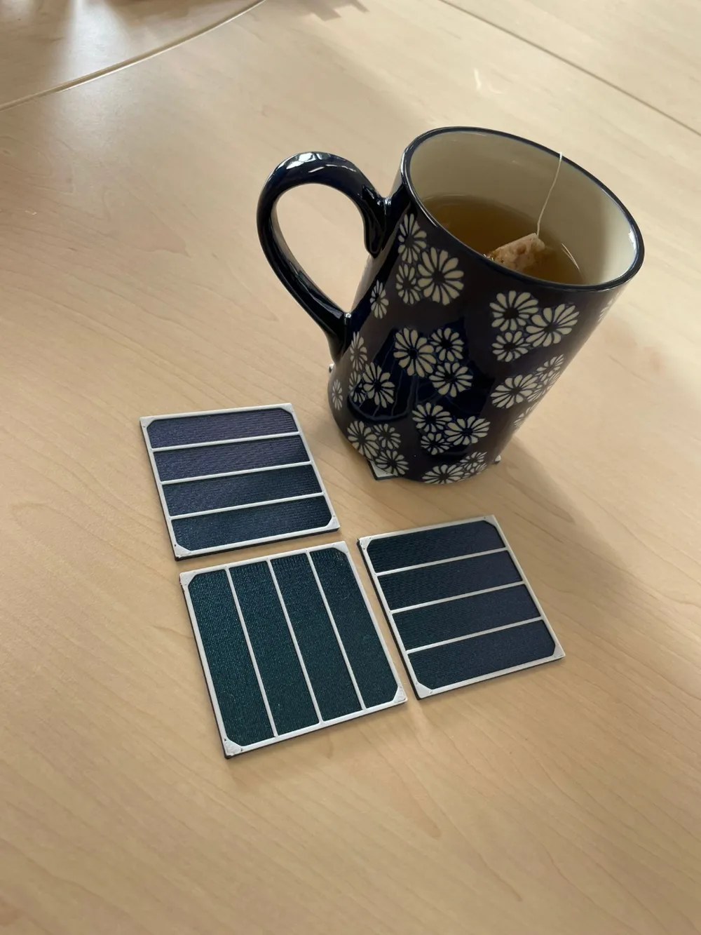 Solar Panel Coasters by FelixS - MakerWorld