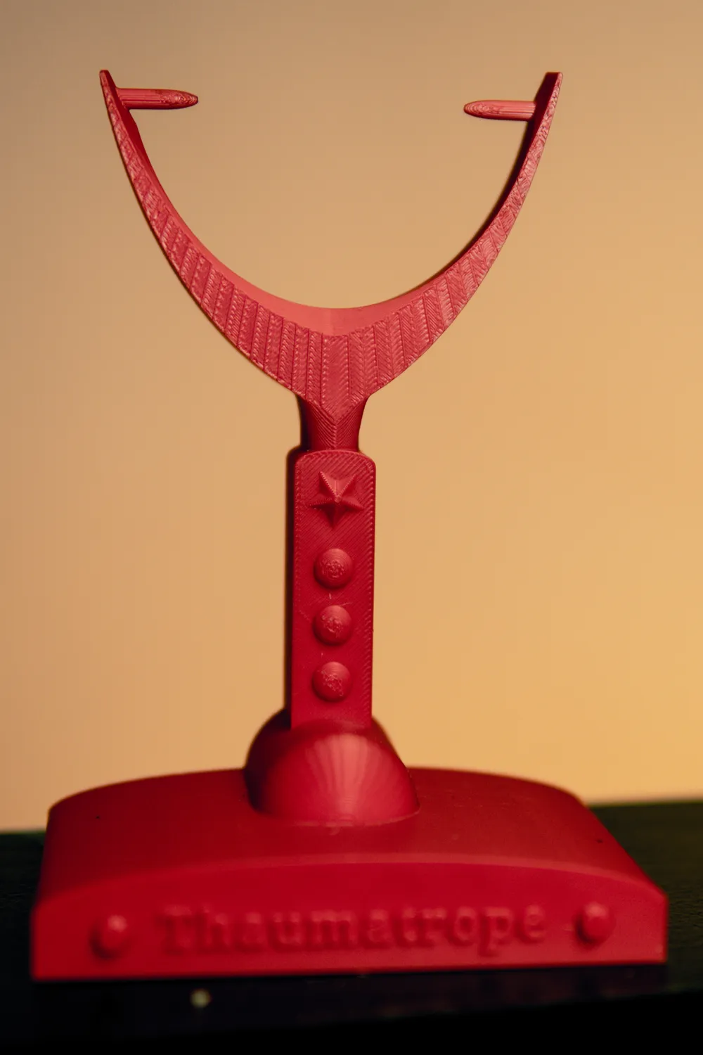 Thaumatrope // Optical Illusion Toy - Free 3D Print Model - MakerWorld