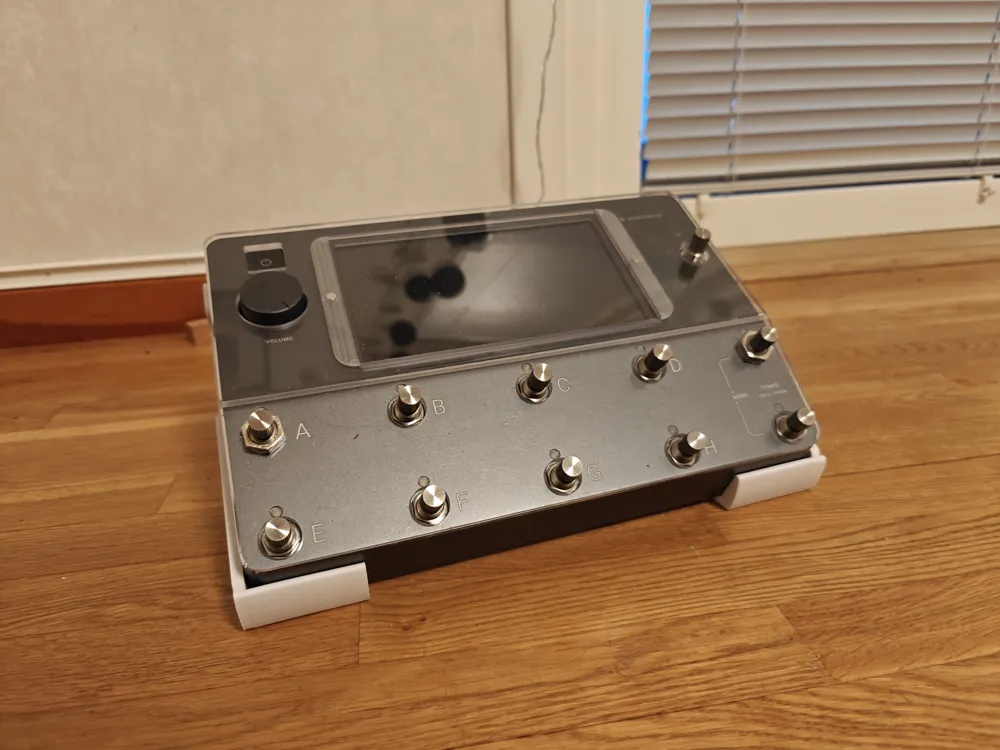 30* desktopstand for Quad Cortex - Free 3D Print Model - MakerWorld