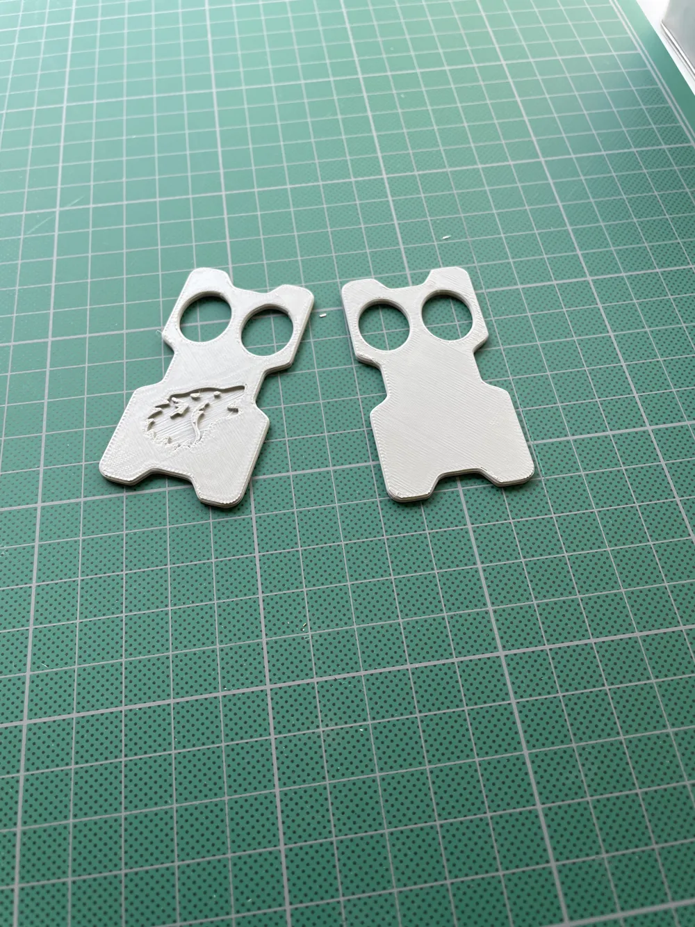 耳机支架 - 免费 3D 打印模型 - MakerWorld