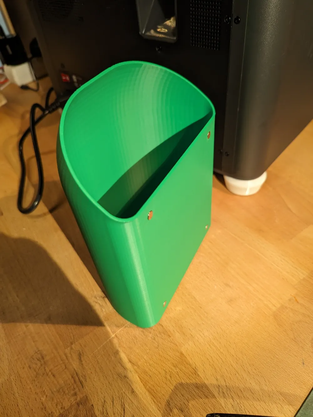 Simple magnetic poop chute for 6x2 magnets by 3615gregoire - MakerWorld