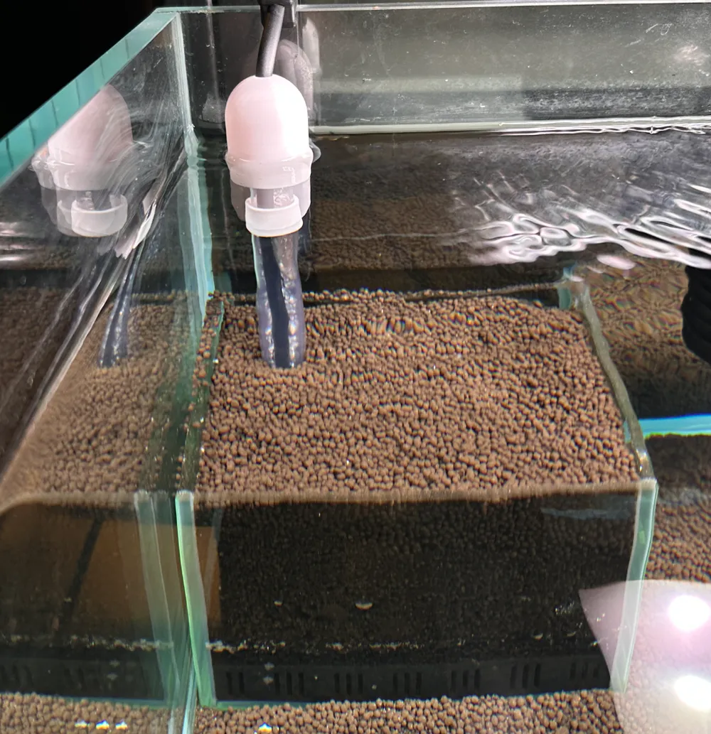 under gravel filter outlet splash guard by jowenx1c - MakerWorld