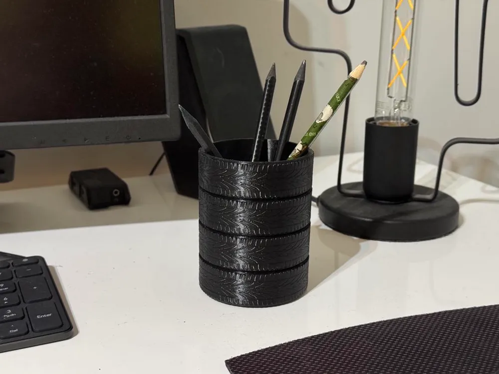 pencil cup, tires cup racing style, tyre shape mug - Free 3D Print ...