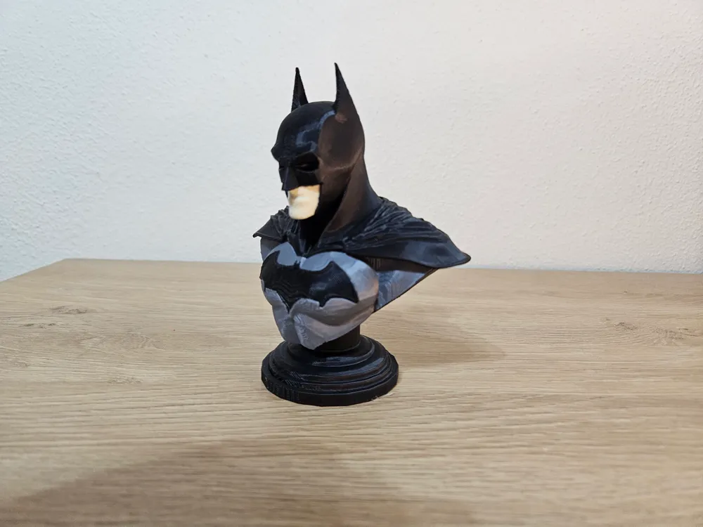 Batman Bust - AMS (Fast Print) - Free 3D Print Model - MakerWorld