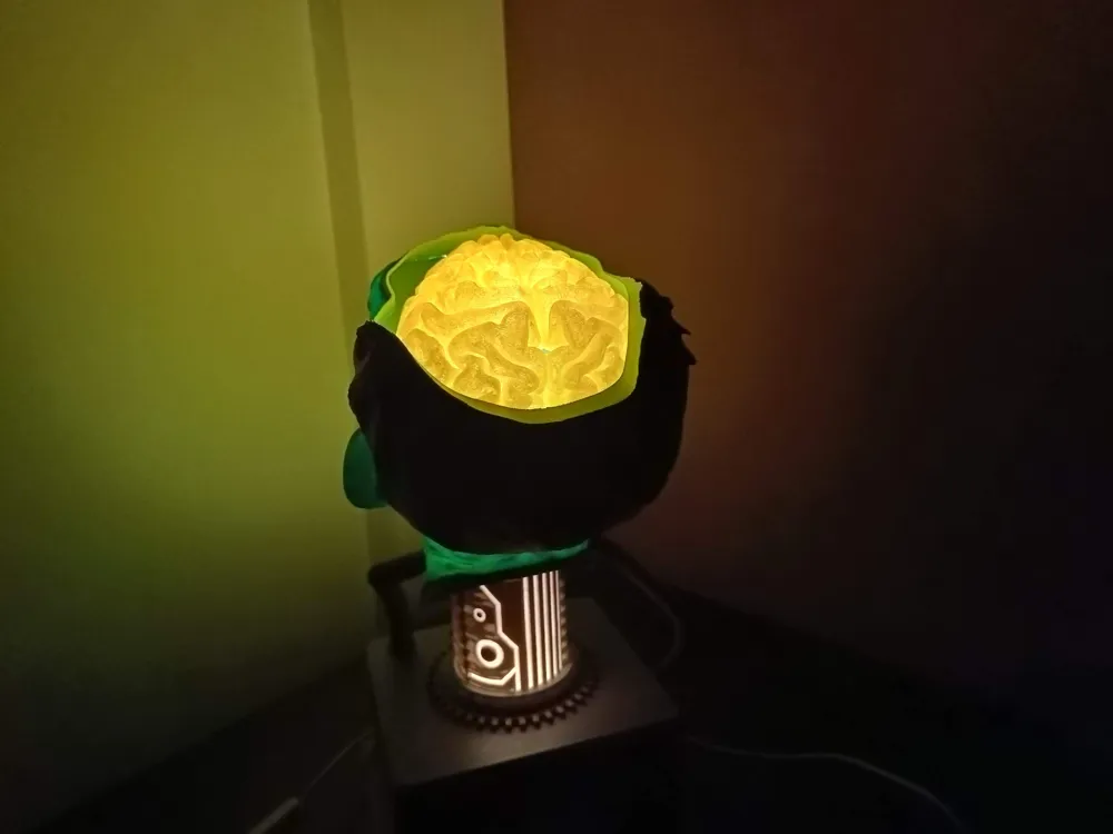 Zombie Head Lamp – Light Up Your Secrets! - Free 3D Print Model ...