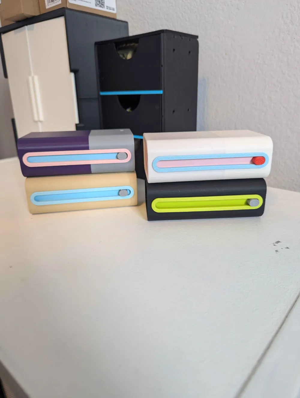 Sliding Container - Free 3D Print Model - MakerWorld