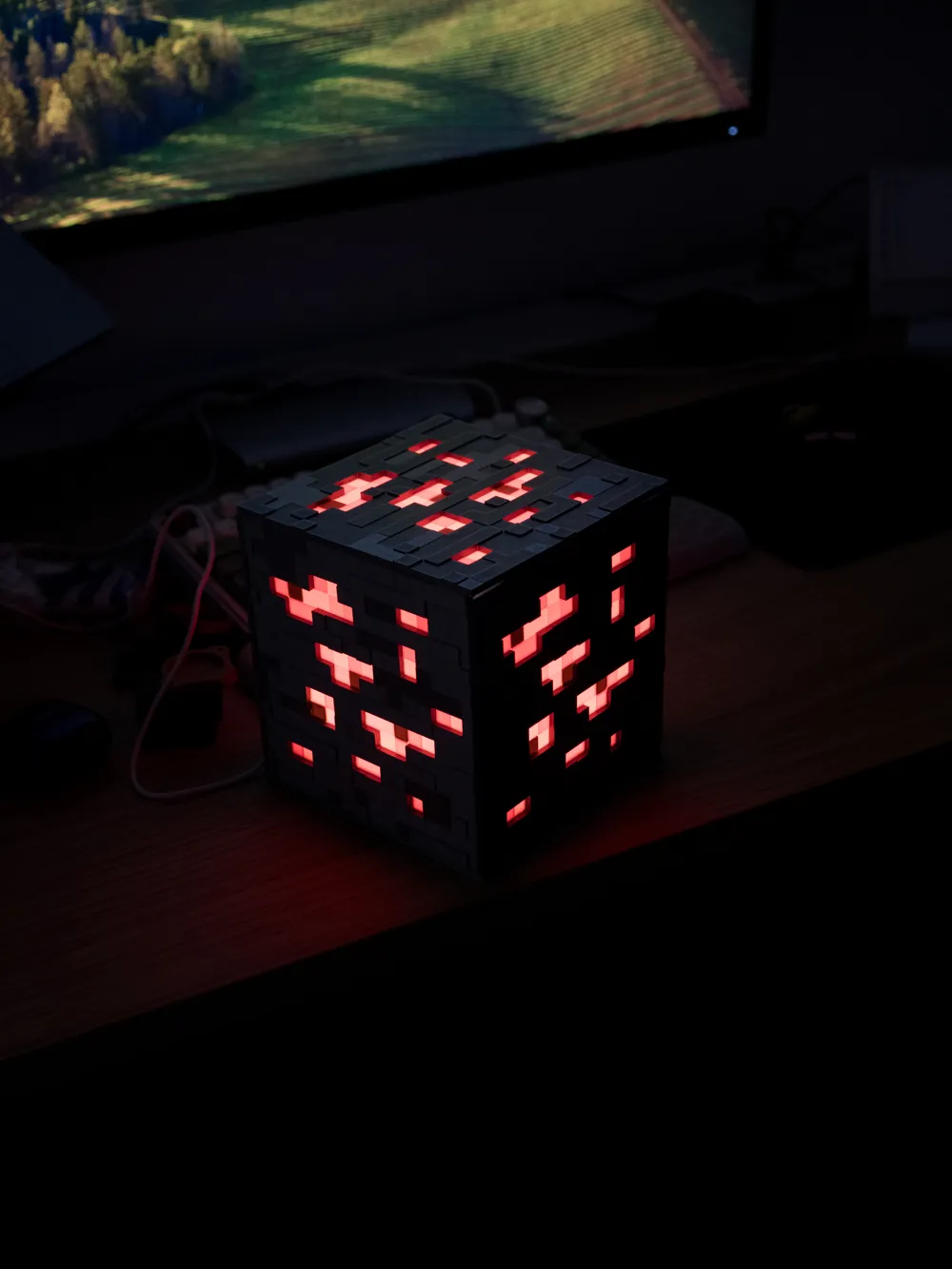 Redstone ore lamp with MH001 led kit by M.Holicky MakerWorld: Download ...
