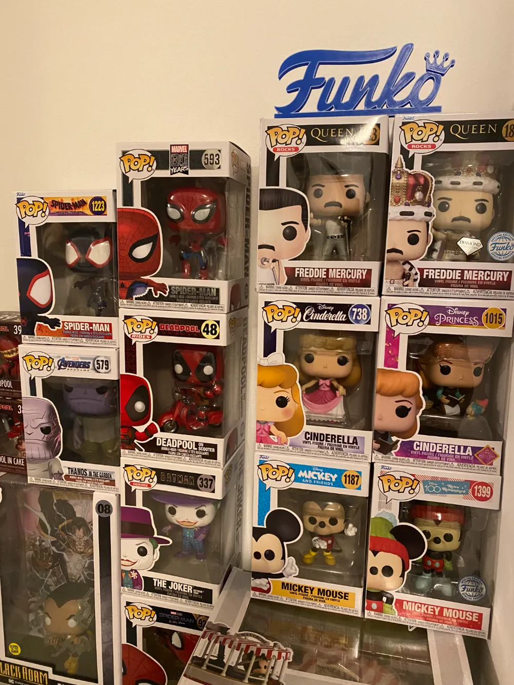 Funko pop logo by Oh yeah! - MakerWorld
