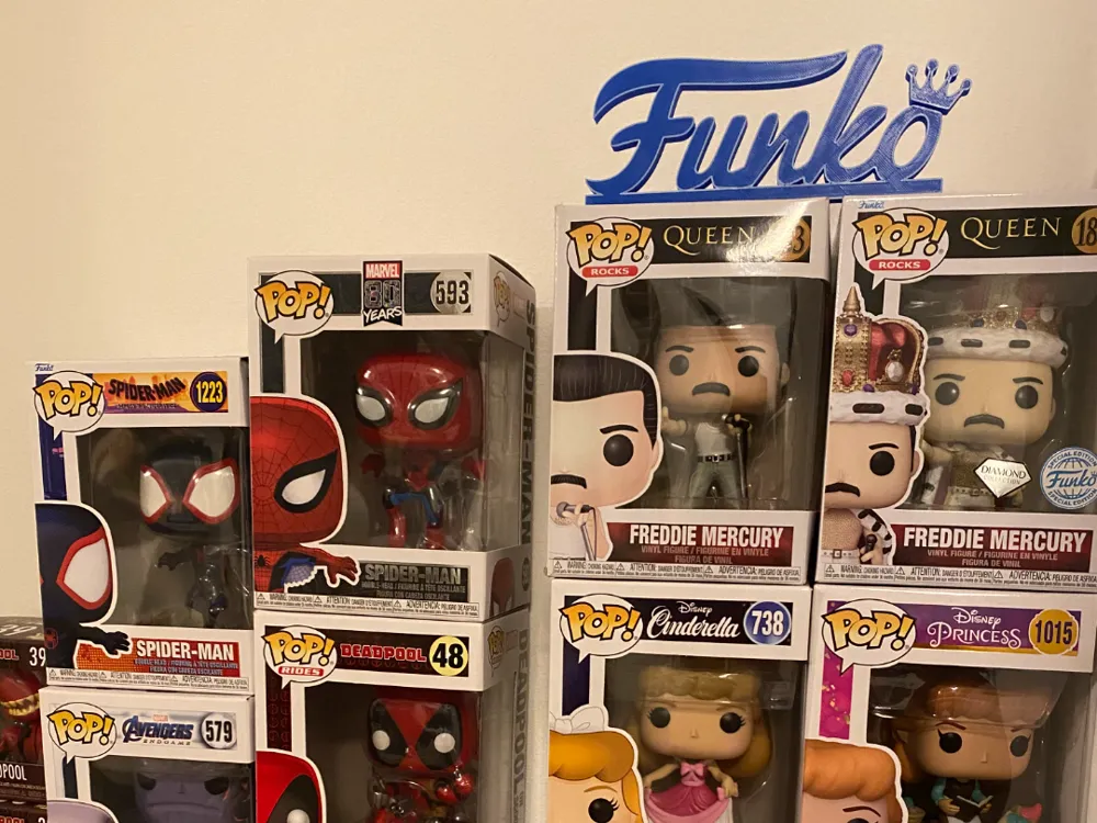 Funko pop logo by Oh yeah! - MakerWorld