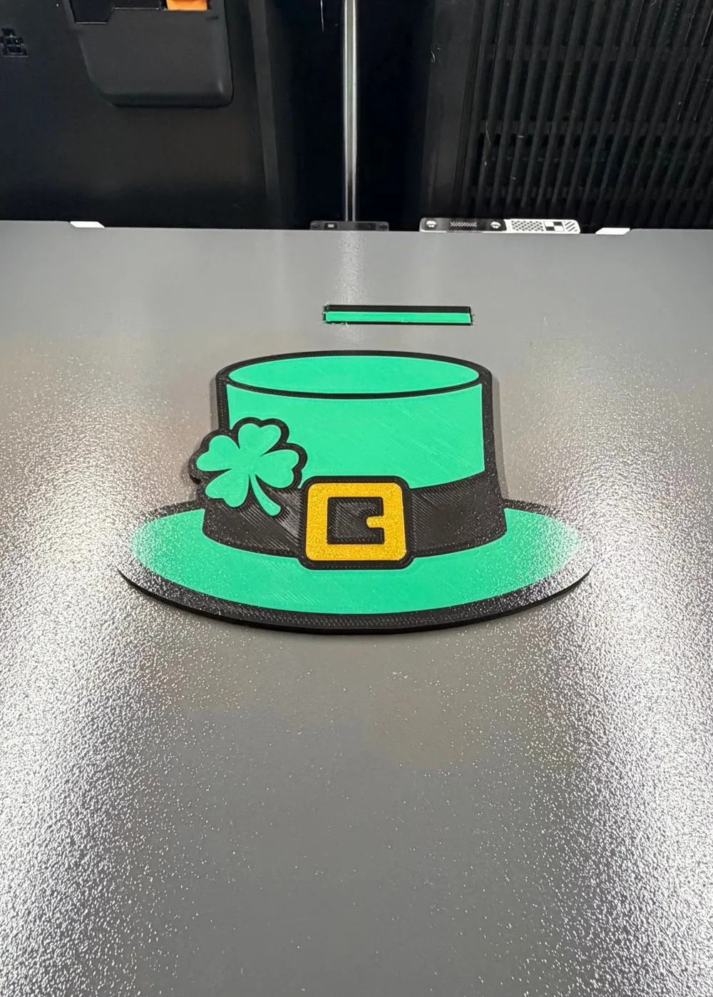 St. Patrick's Day magnet / face plates - Free 3D Print Model - MakerWorld
