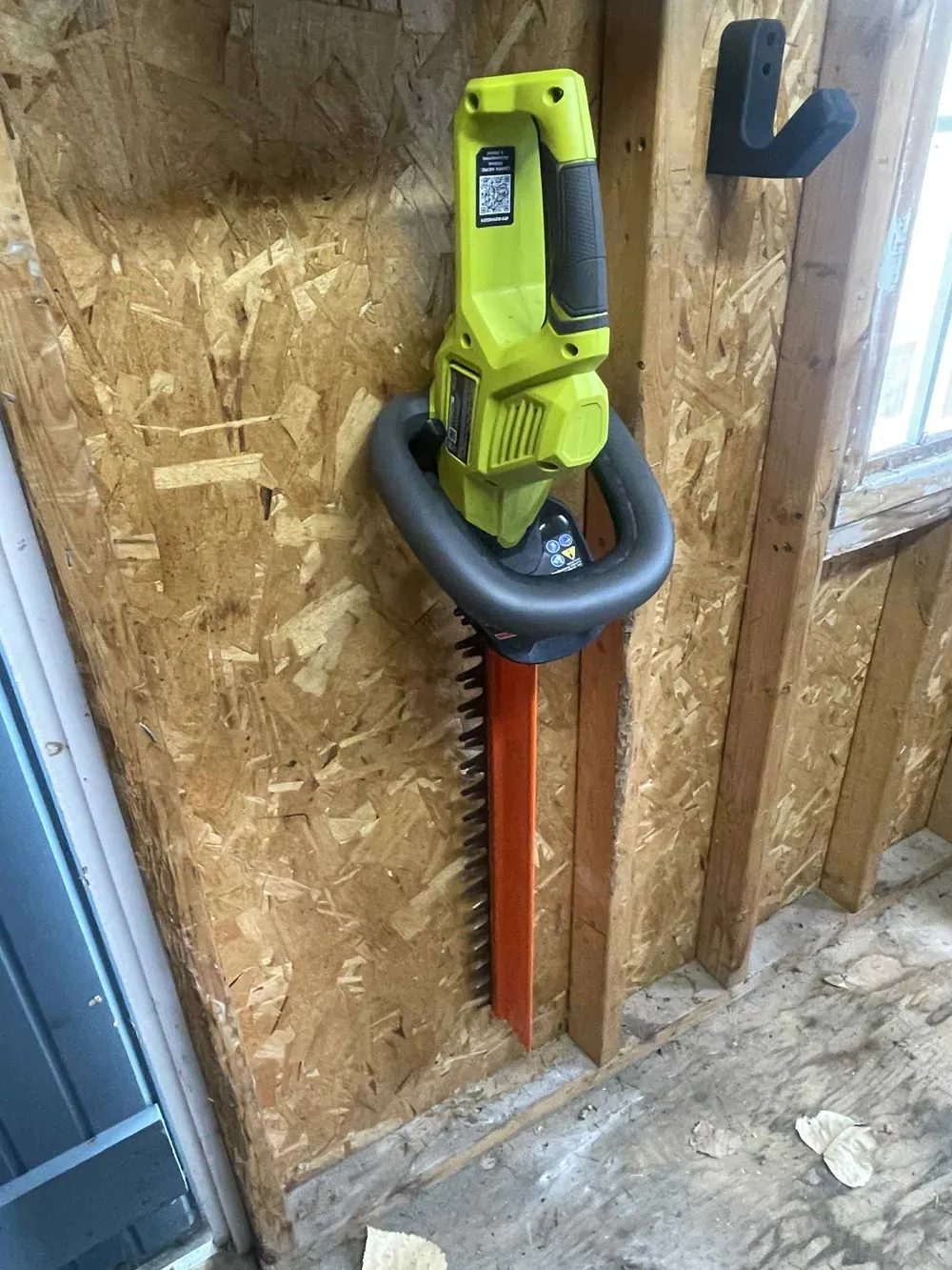 Ryobi Trimmer Wall Mount - Free 3D Print Model - MakerWorld