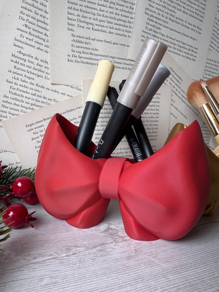 Schleife Organizer für Stifte & Kosmetikpinsel von MaxFabFlo.3D.Druck MakerWorld: Kostenlose 3D ...