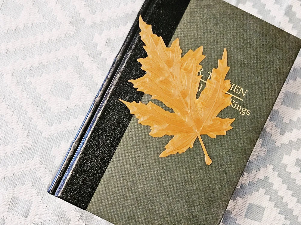 Maple leaf - bookmark 来自 Drahnol MakerWorld：免费下载 3D 模型