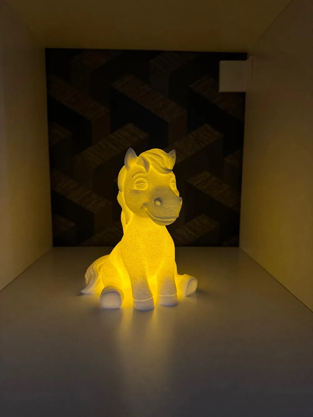 Horse 3 LED - Free 3D Print Model - MakerWorld