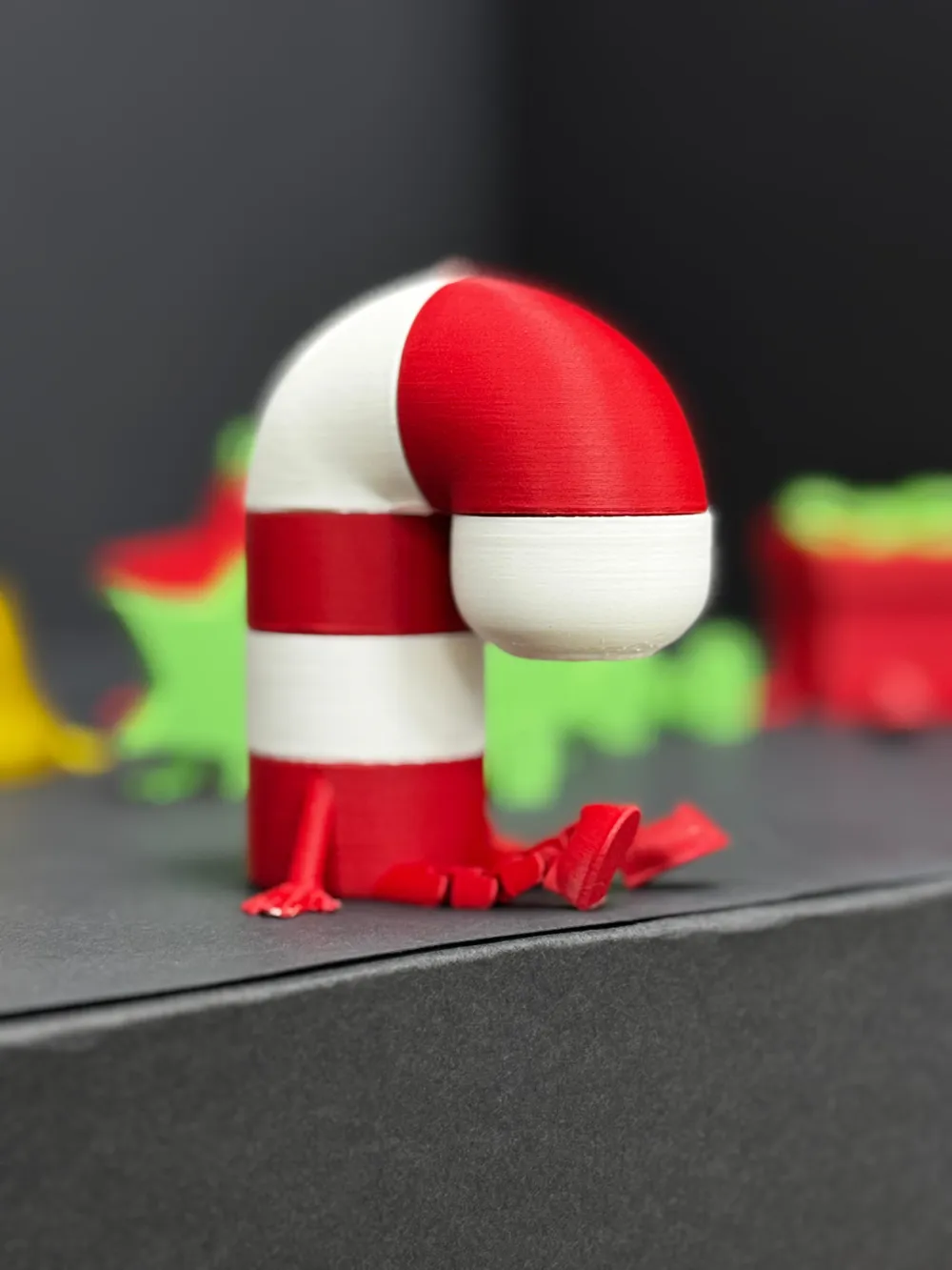 Articulated Christmas Candy Cane with legs, hands by Ireality - MakerWorld