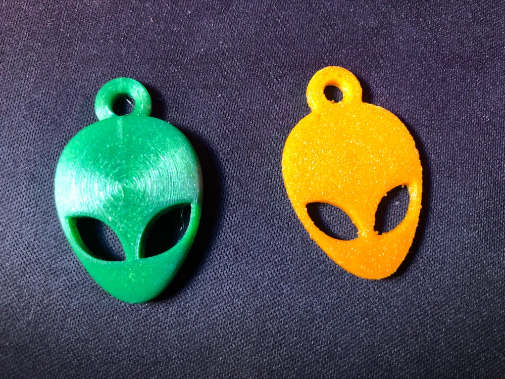 Alien Head Keychain / Pendant by fractalnoise - MakerWorld