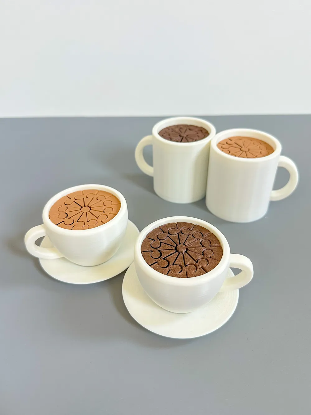 Spill & Refill Coffee Mug Fidget - Free 3D Print Model - MakerWorld