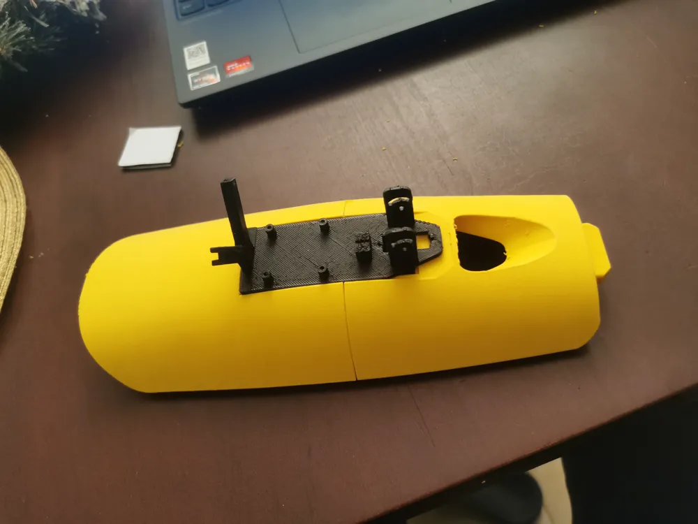 AtomRc Dolphin Front hatch by Bunk.Wire - MakerWorld