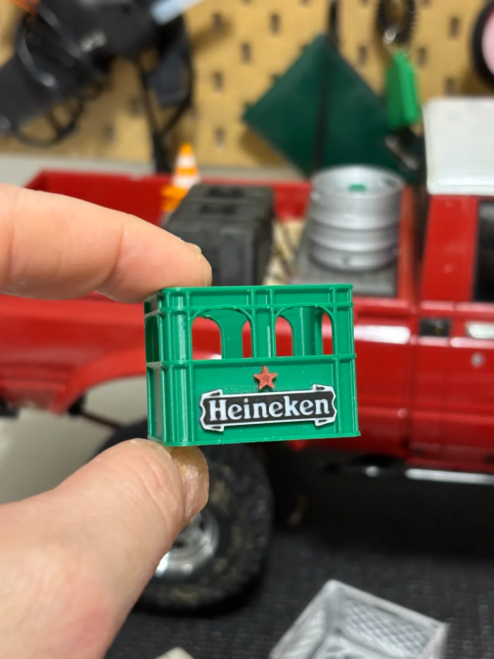 Caja de Cerveza Heineken para Modelos RC a Escala 1/10 por Marco RC ...