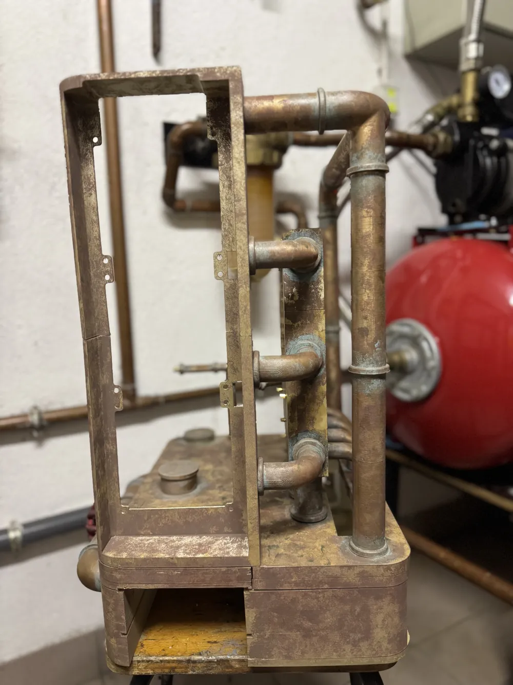 Open-Frame TRYX Case Industrial Design - Free 3D Print Model - MakerWorld