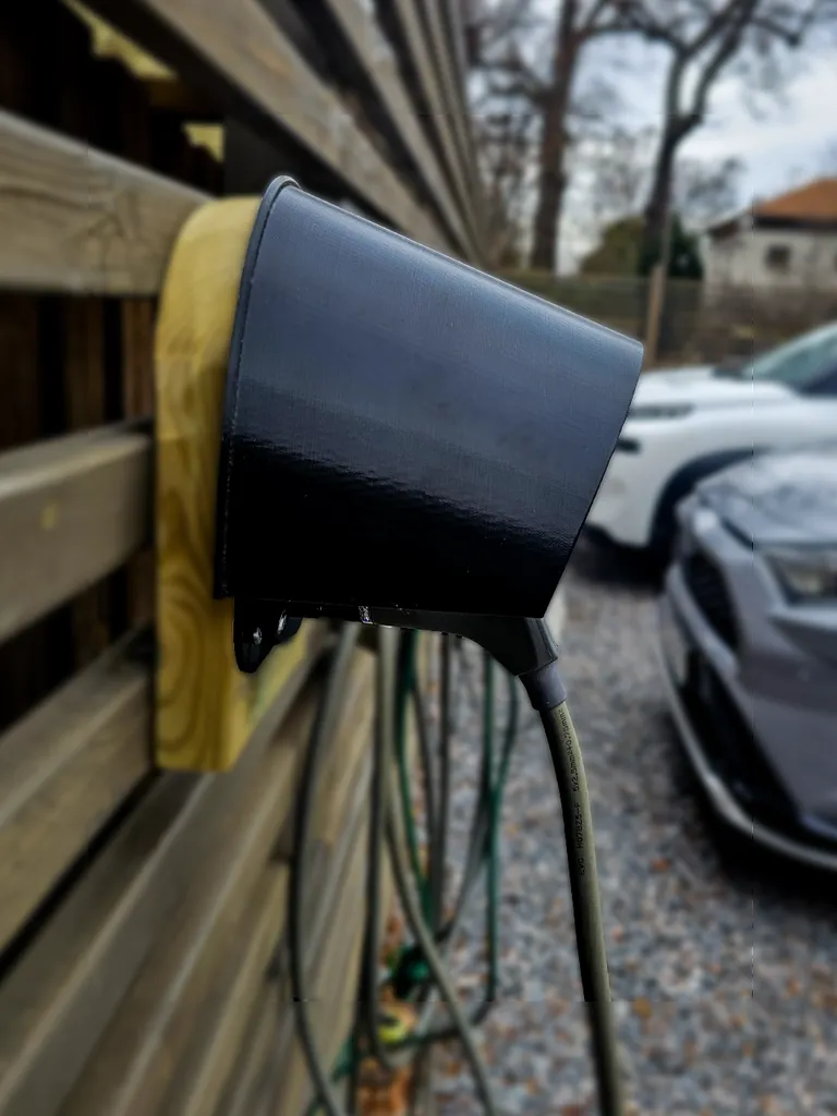 Extra Protection for Your Charging Plug by Airikr - MakerWorld