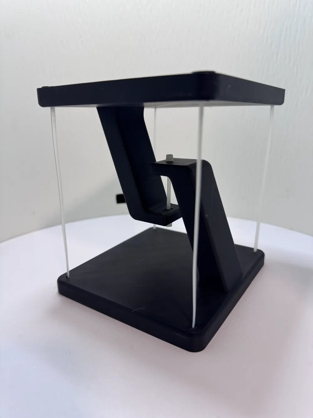Tensegrity Card Holder by Polyframes MakerWorld: Download Free 3D Models