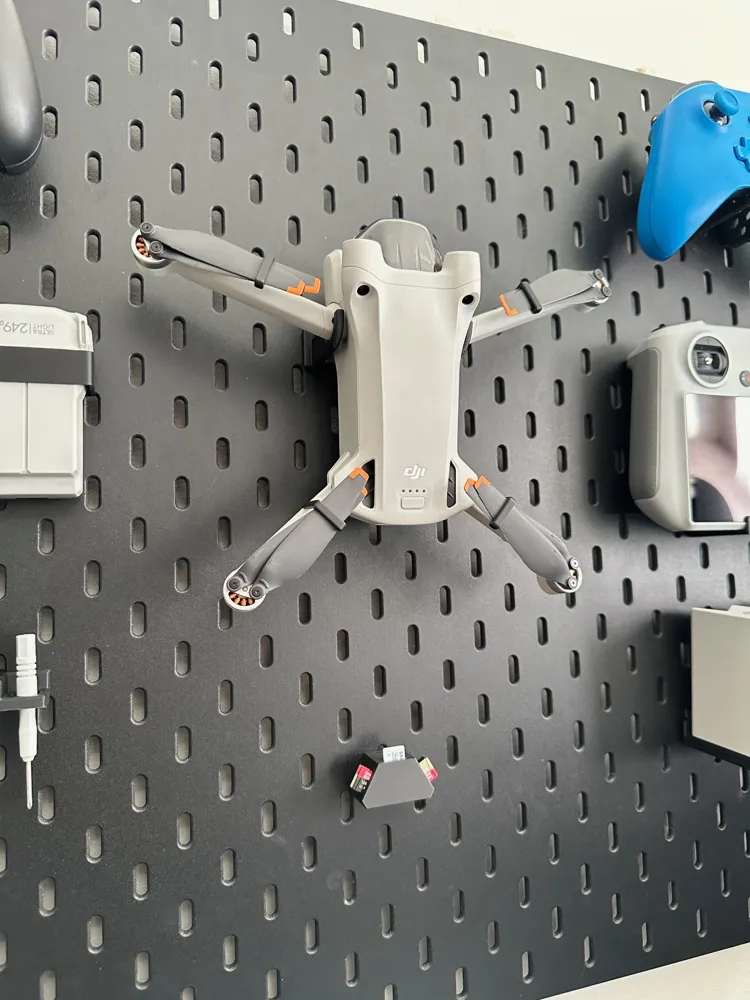 DJI Mini 3 and Mini 3 Pro Ikea Skadis Pegboard by TDH 3DP MakerWorld: Download Free 3D Models
